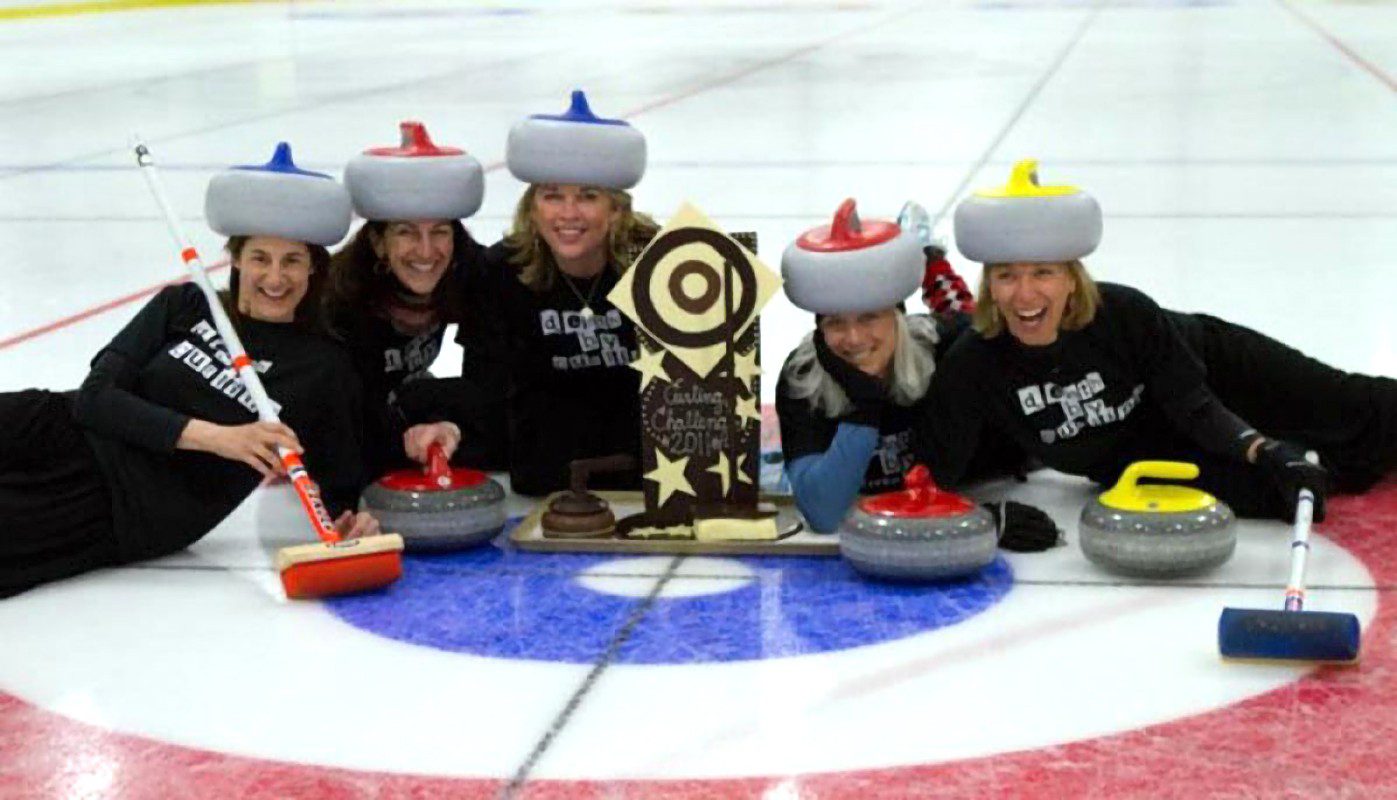 Hockey & Curling | Wells Gray